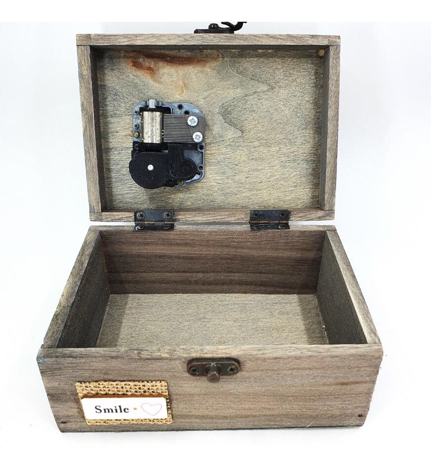 Hediye Kesesi Terzi Temalı Ahşap Müzik Kutusu